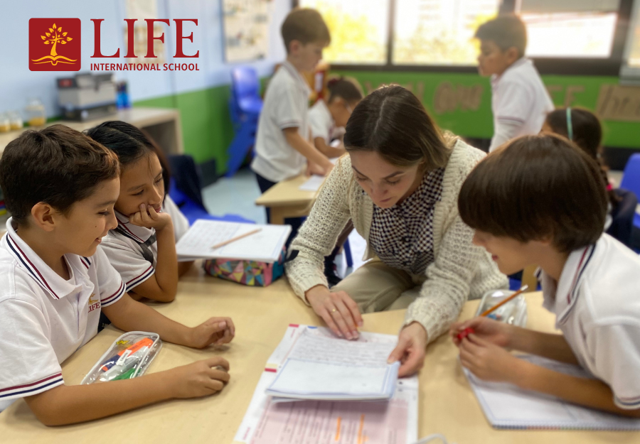 Elementary Teachers - TeachBeyond